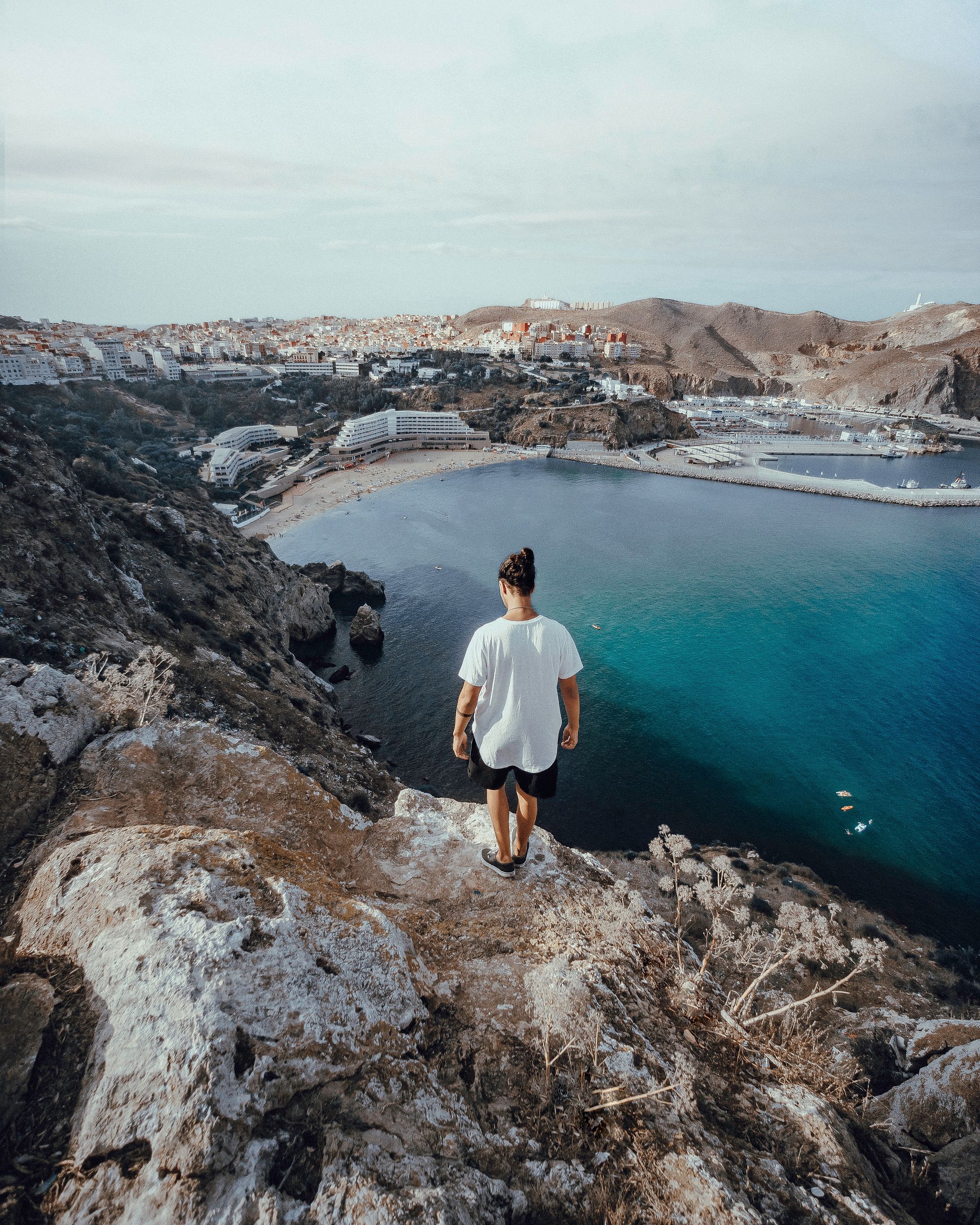 Cliff Jumping: The Ultimate Guide (& Video) | Ridestore Magazine