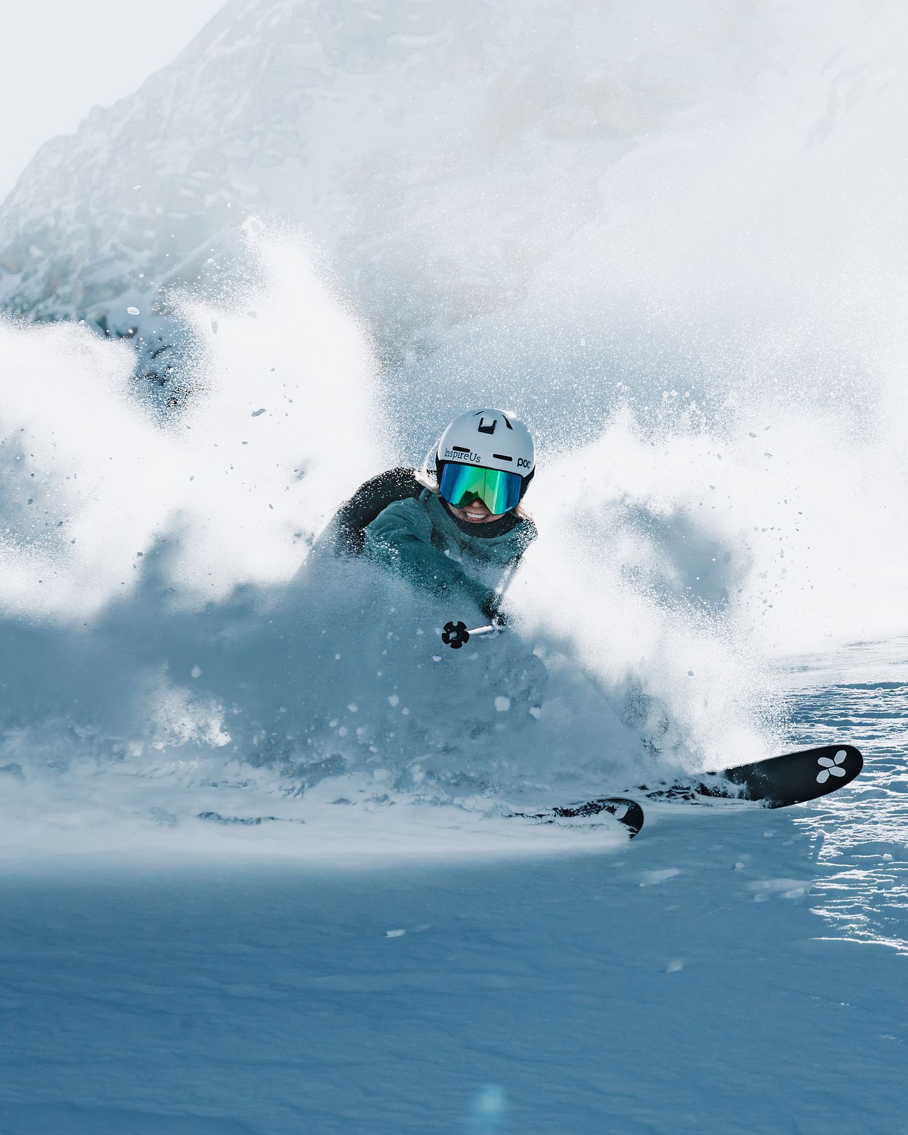 How to ski powder | Ultimate Guide | Ridestore Magazine