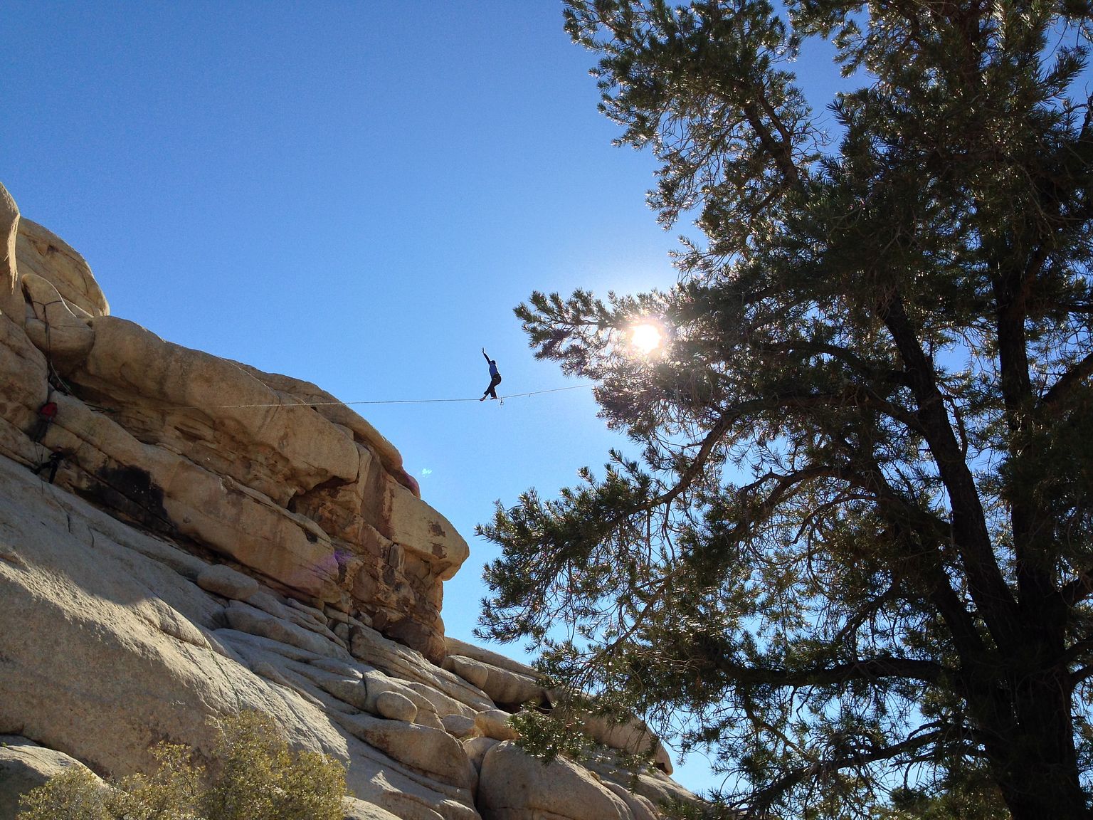 What is Slacklining - A beginner's guide | Ridestore Magazine