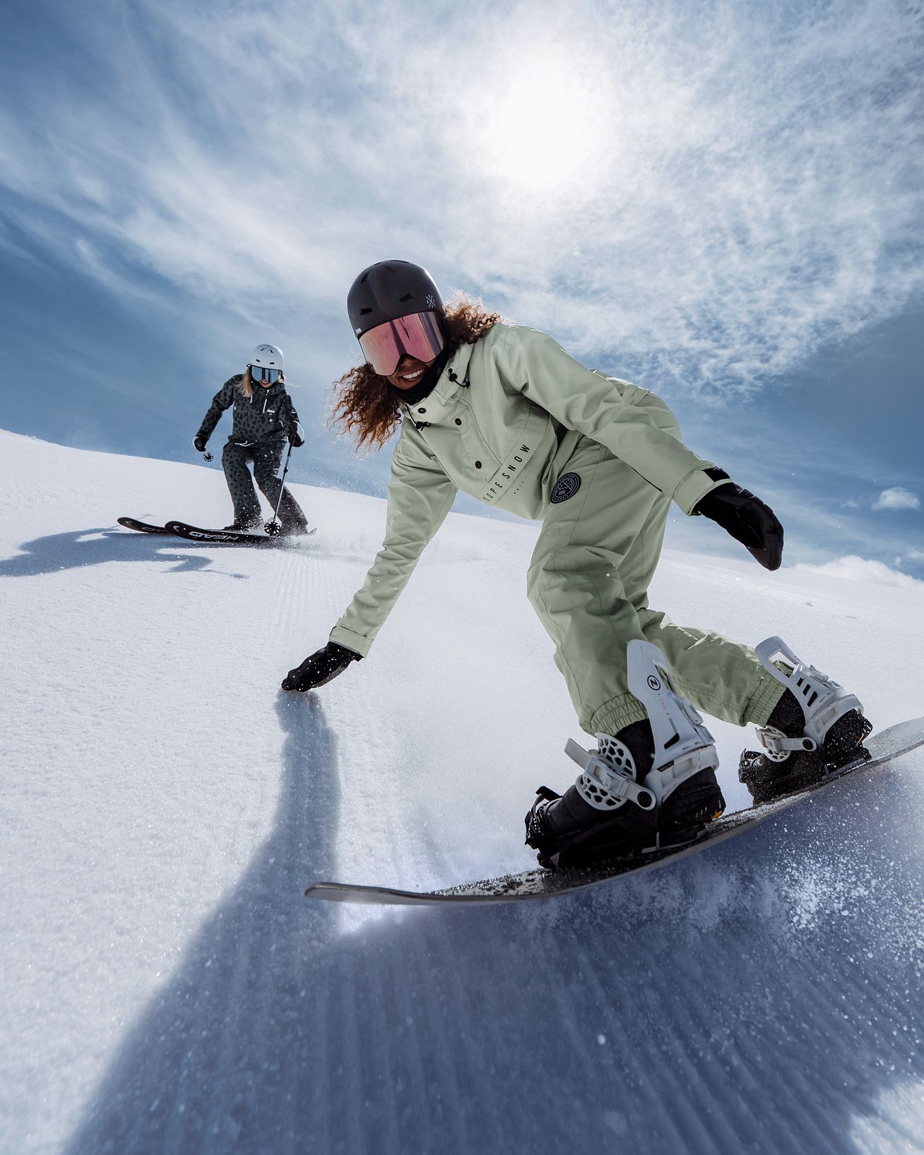 Les deux positions en snowboard - goofy vs regular | Dope Magazine